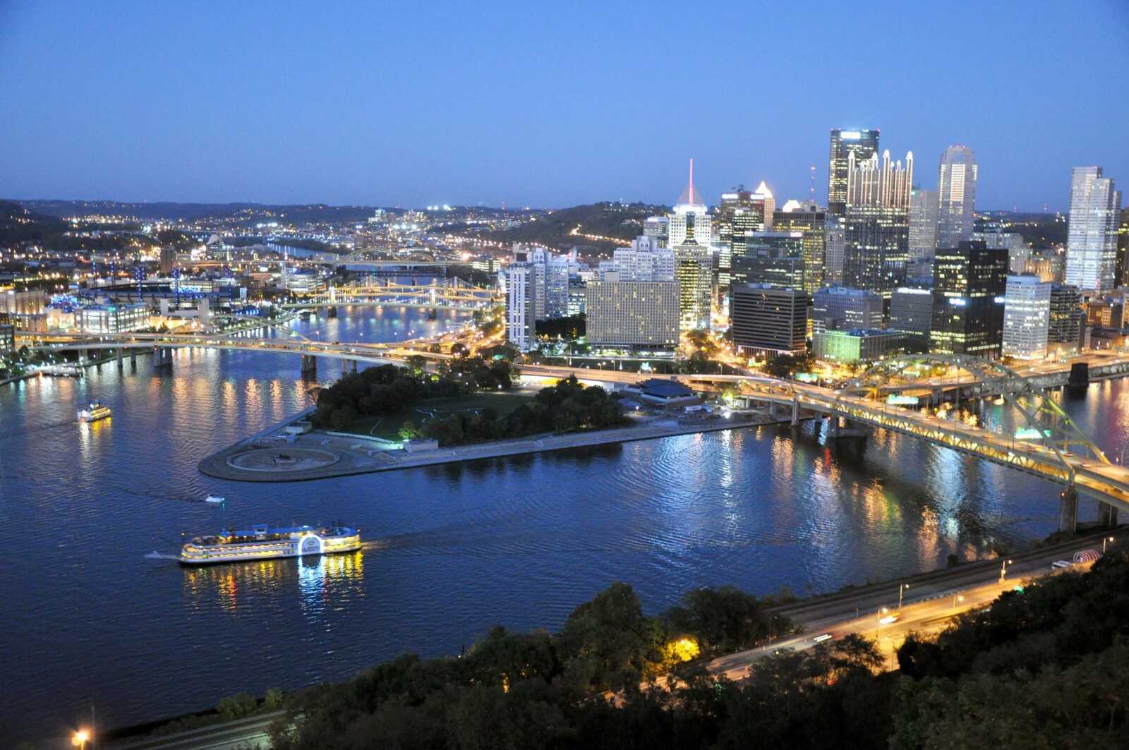 Pittsburgh Skyline Wallpapers (35 images) - WallpaperCat
