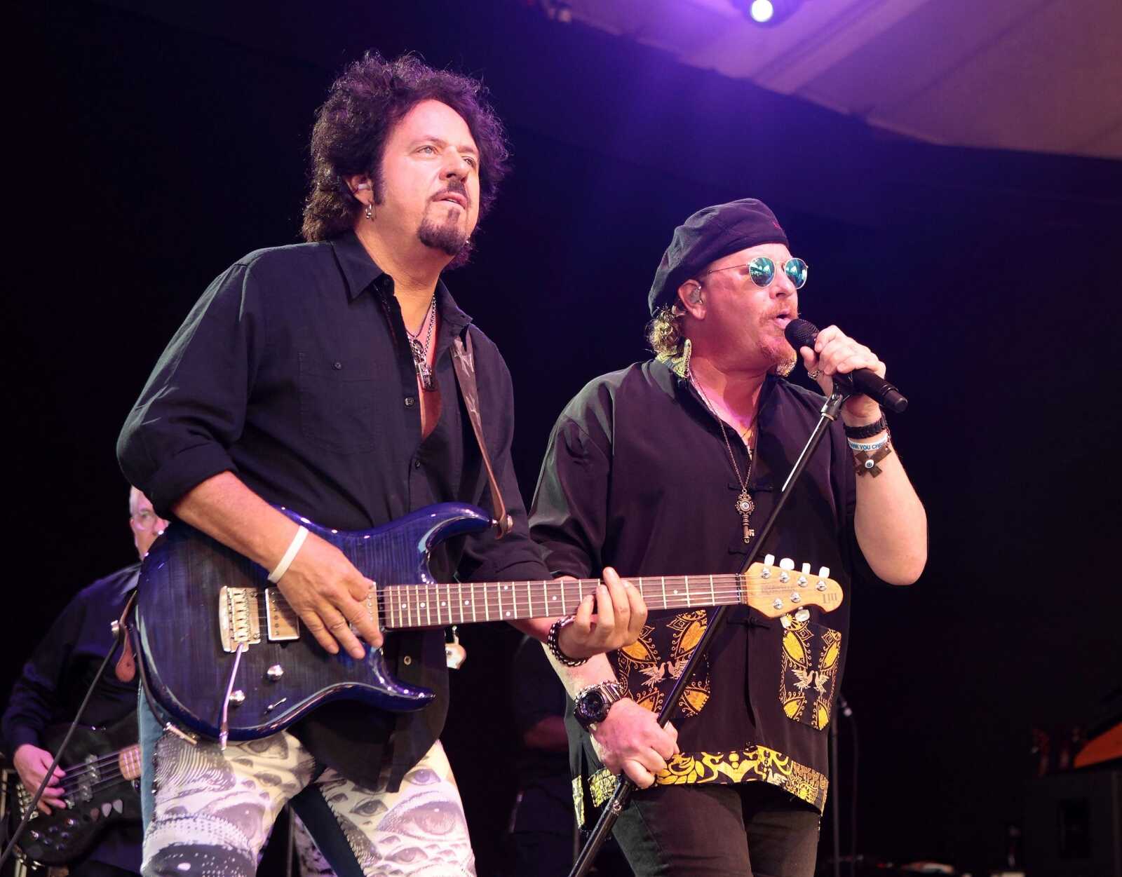 Toto (Band) Wallpapers (27 images) - WallpaperCat