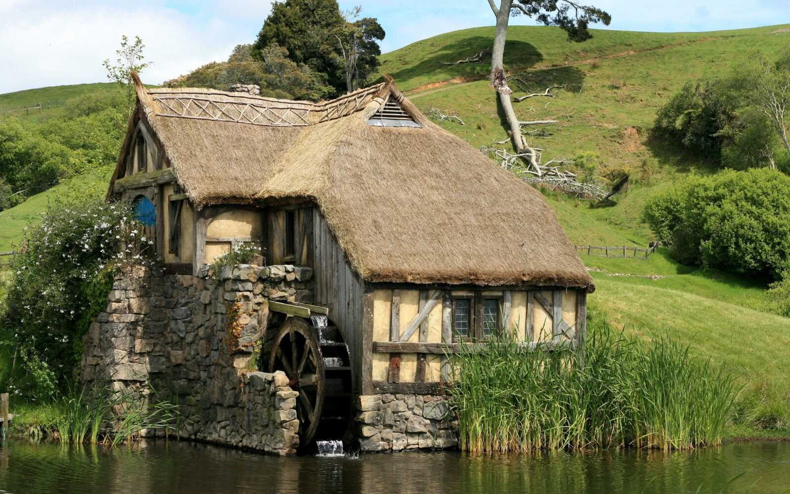 Hobbiton Wallpapers (36 images) - WallpaperCat