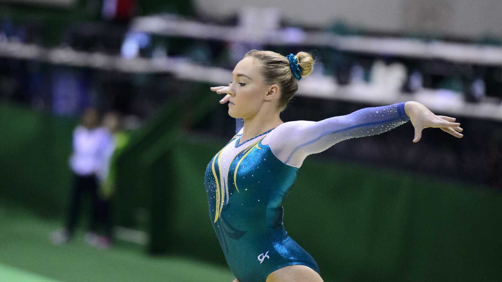 Acrobatic Gymnastics Wallpapers (70 images) - WallpaperCat