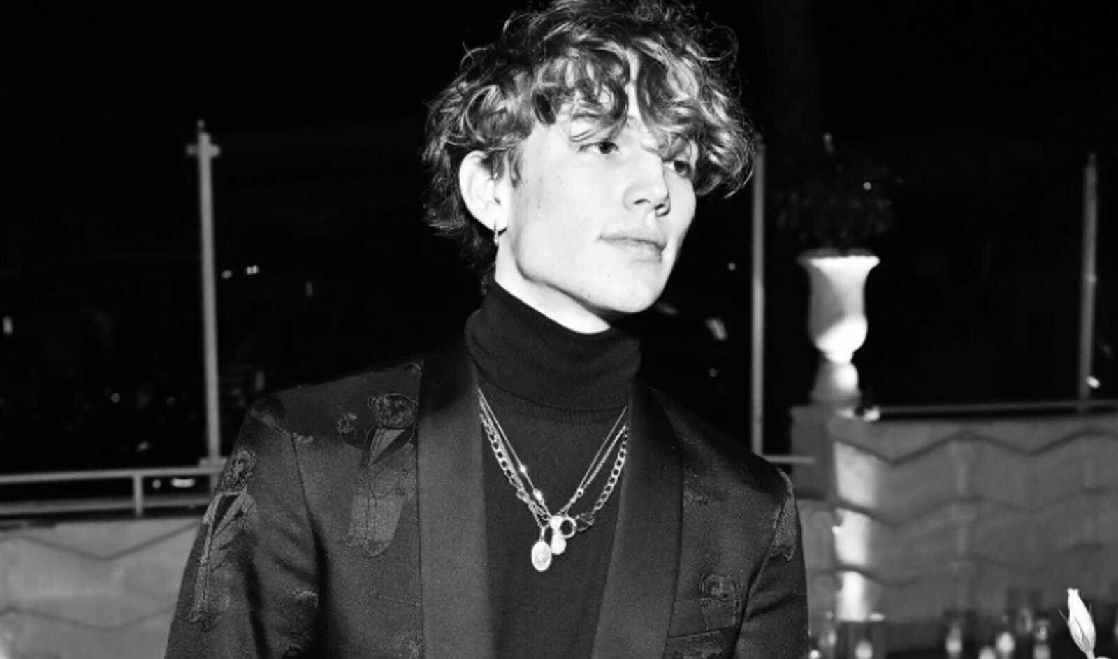 Vinnie Hacker Wallpapers (5 images) - WallpaperCat