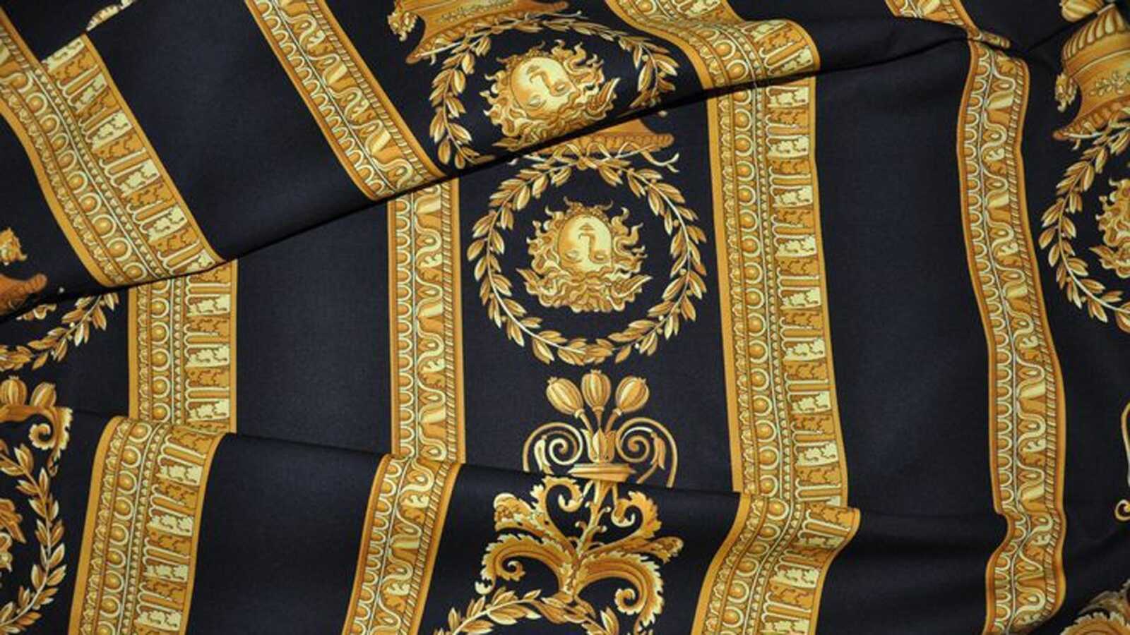 Versace Wallpapers (40 images) - WallpaperCat
