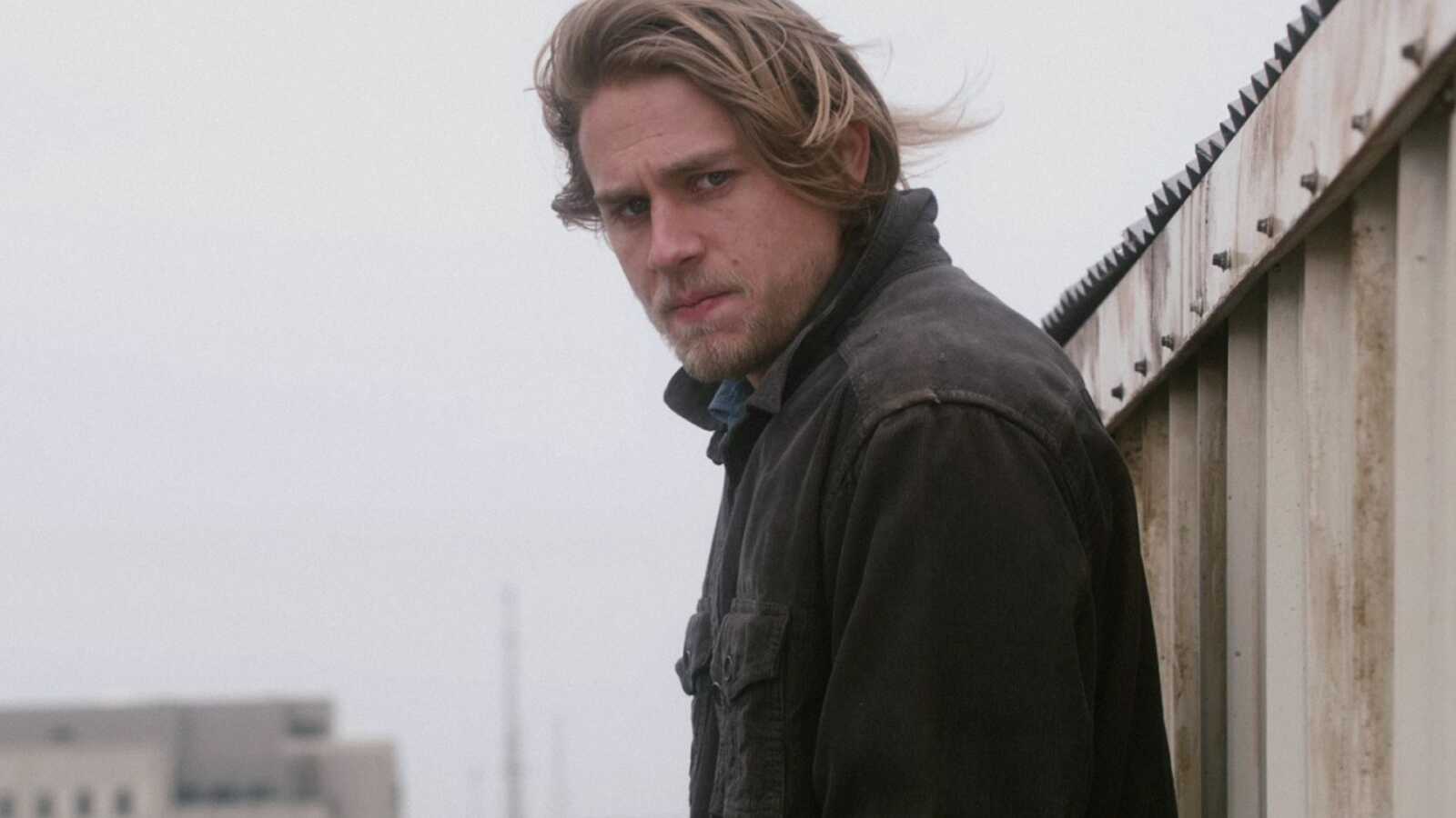Charlie Hunnam Wallpapers (43 images) - WallpaperCat