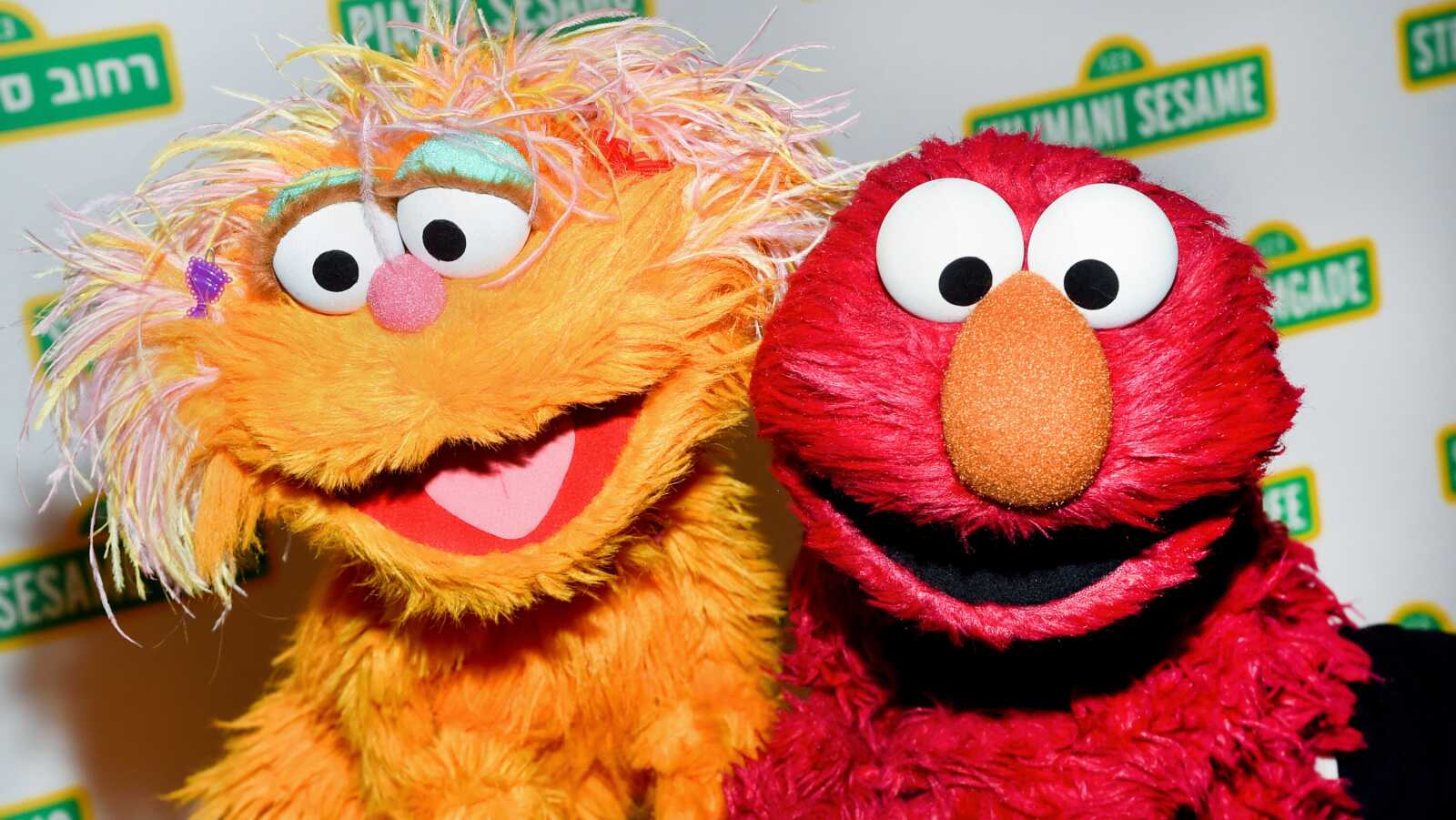 Elmo (Sesame Street) Wallpapers (42 images) - WallpaperCat