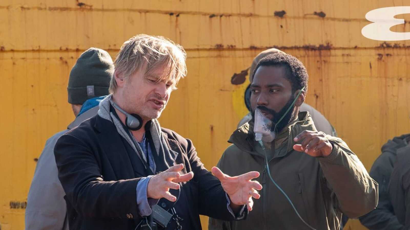 Christopher Nolan Wallpapers (25 images) - WallpaperCat