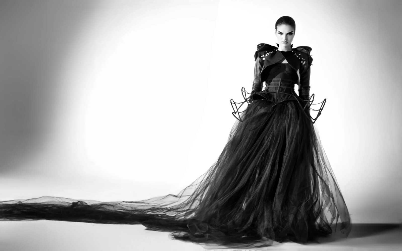 Fashion Wallpapers (104 images) - WallpaperCat