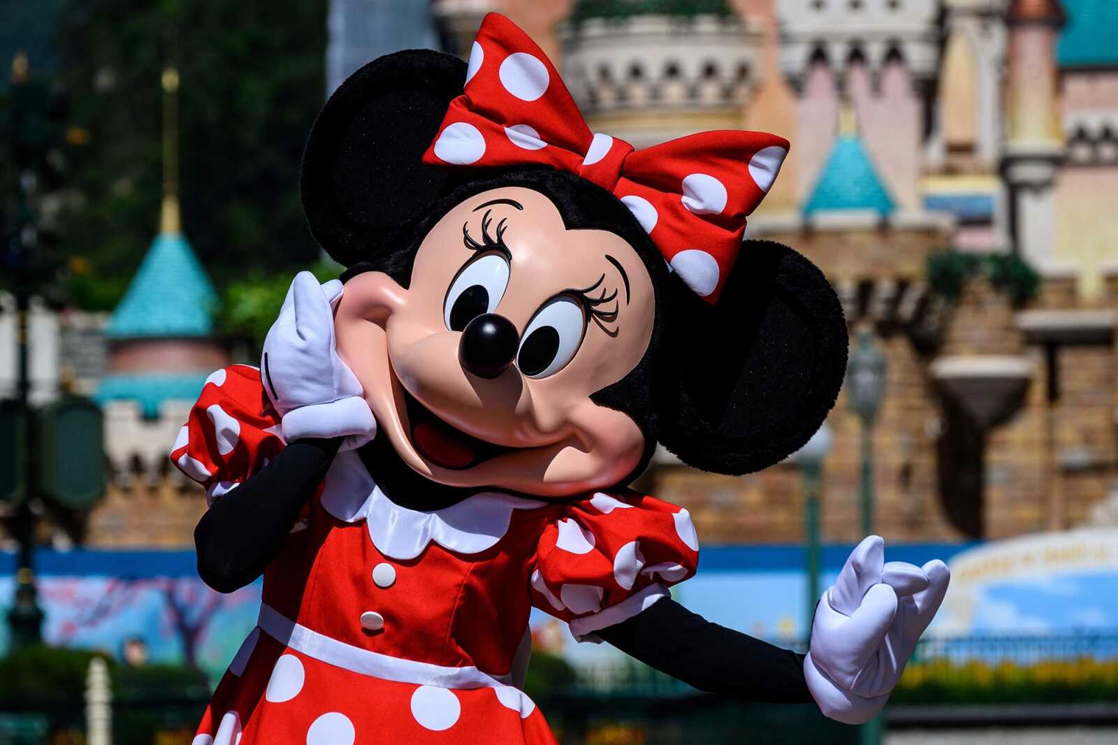 Minnie Mouse Wallpapers (38 images) - WallpaperCat