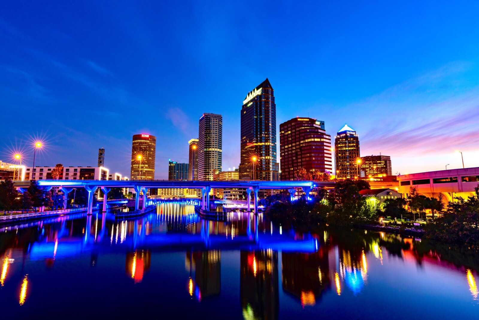 Tampa Skyline Wallpapers (44 images) - WallpaperCat