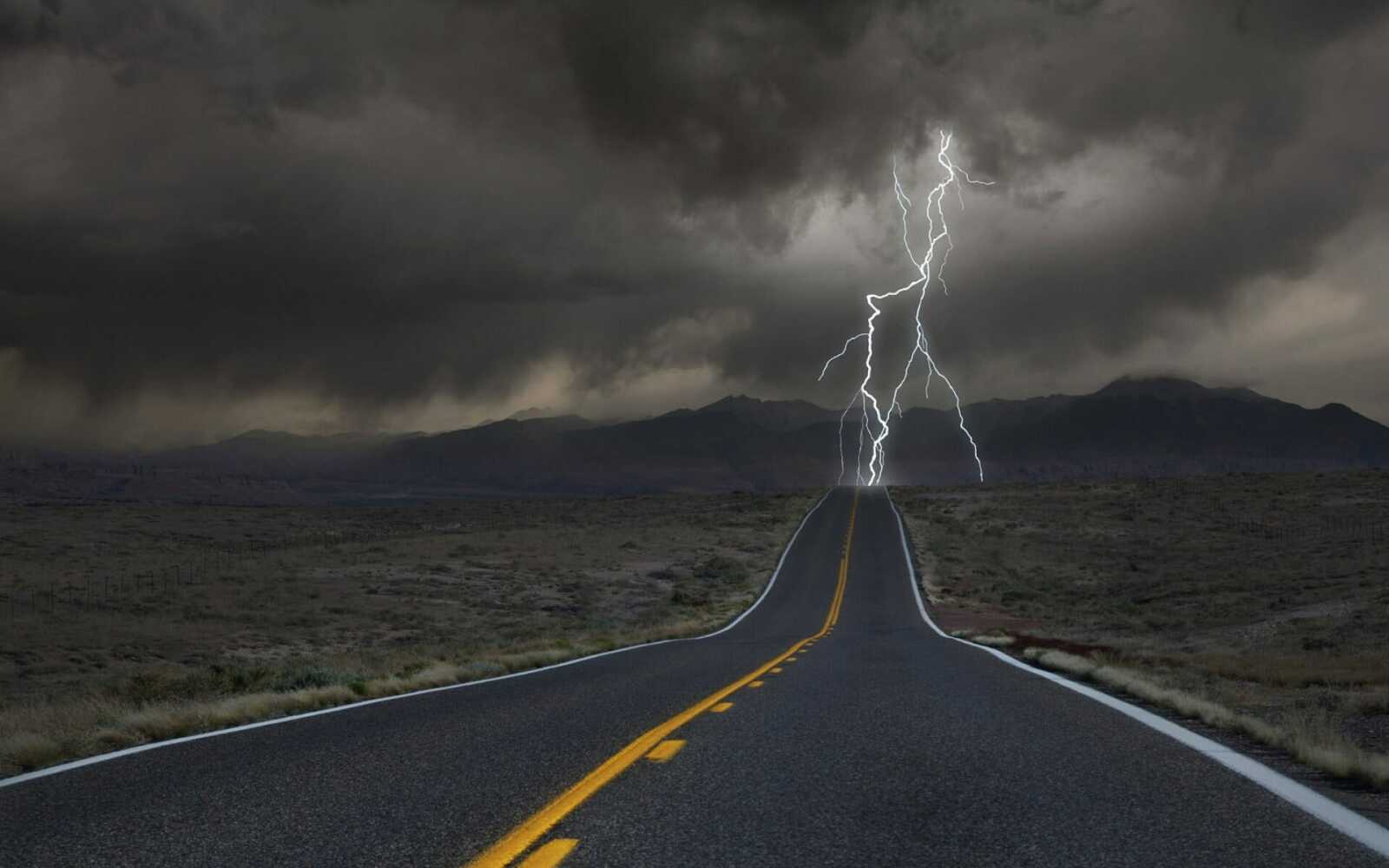 Thunder Wallpapers (87 images) - WallpaperCat