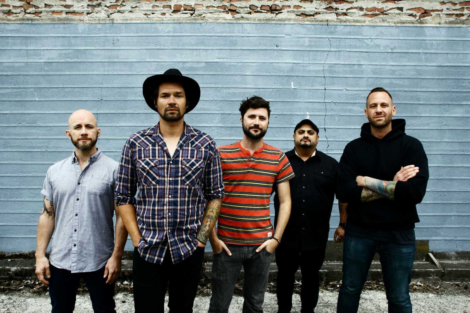 Taking Back Sunday (Band) Wallpapers (21 images) - WallpaperCat
