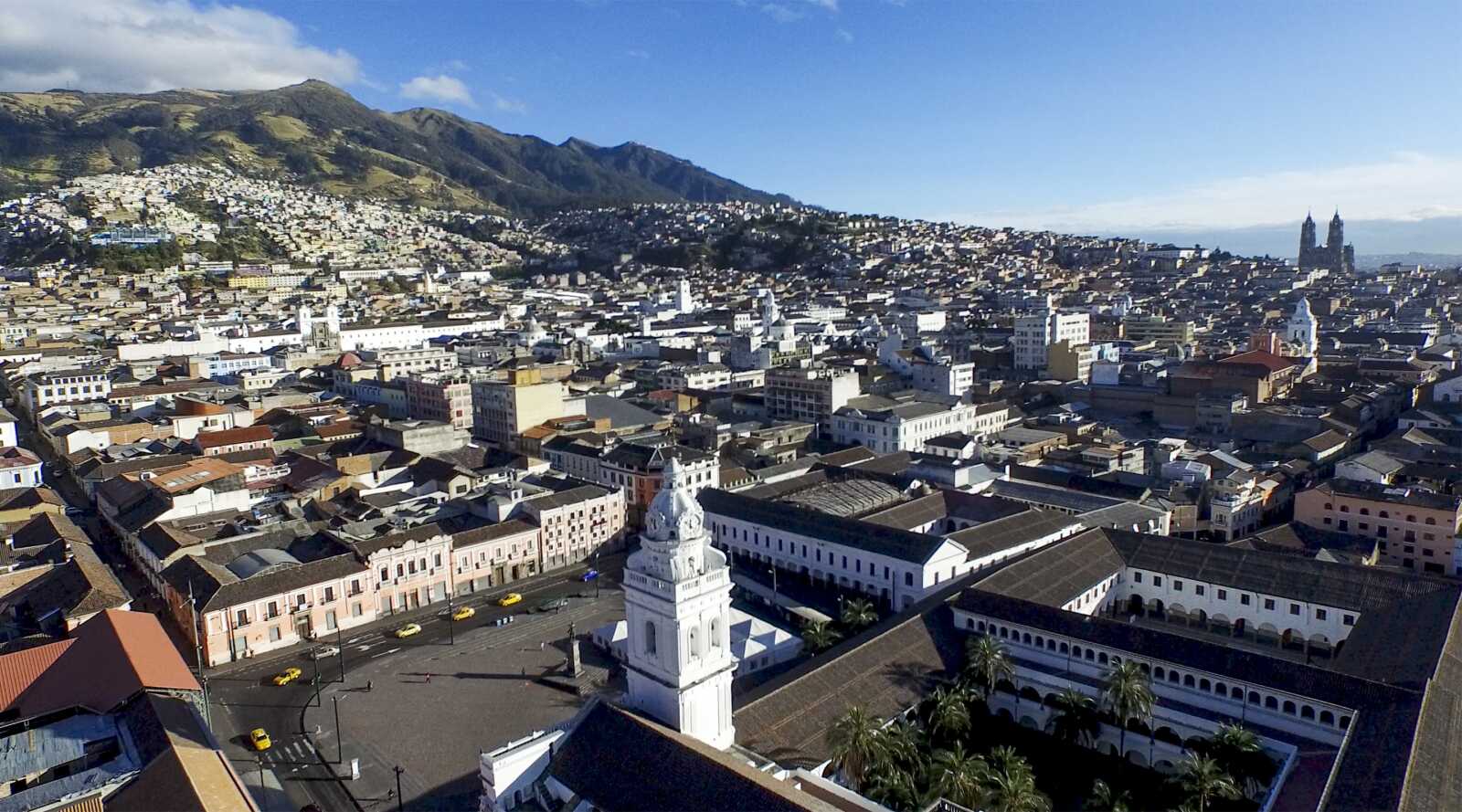 Quito Wallpapers (21 images) - WallpaperCat