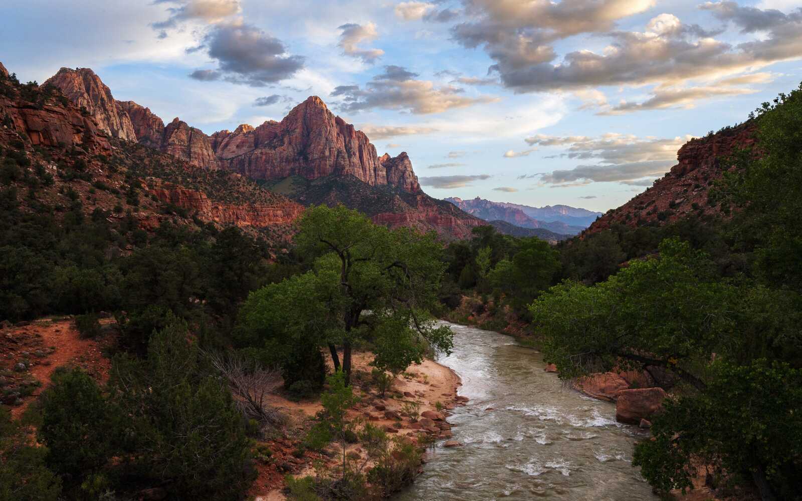 Zion National Park Wallpapers (67 images) - WallpaperCat