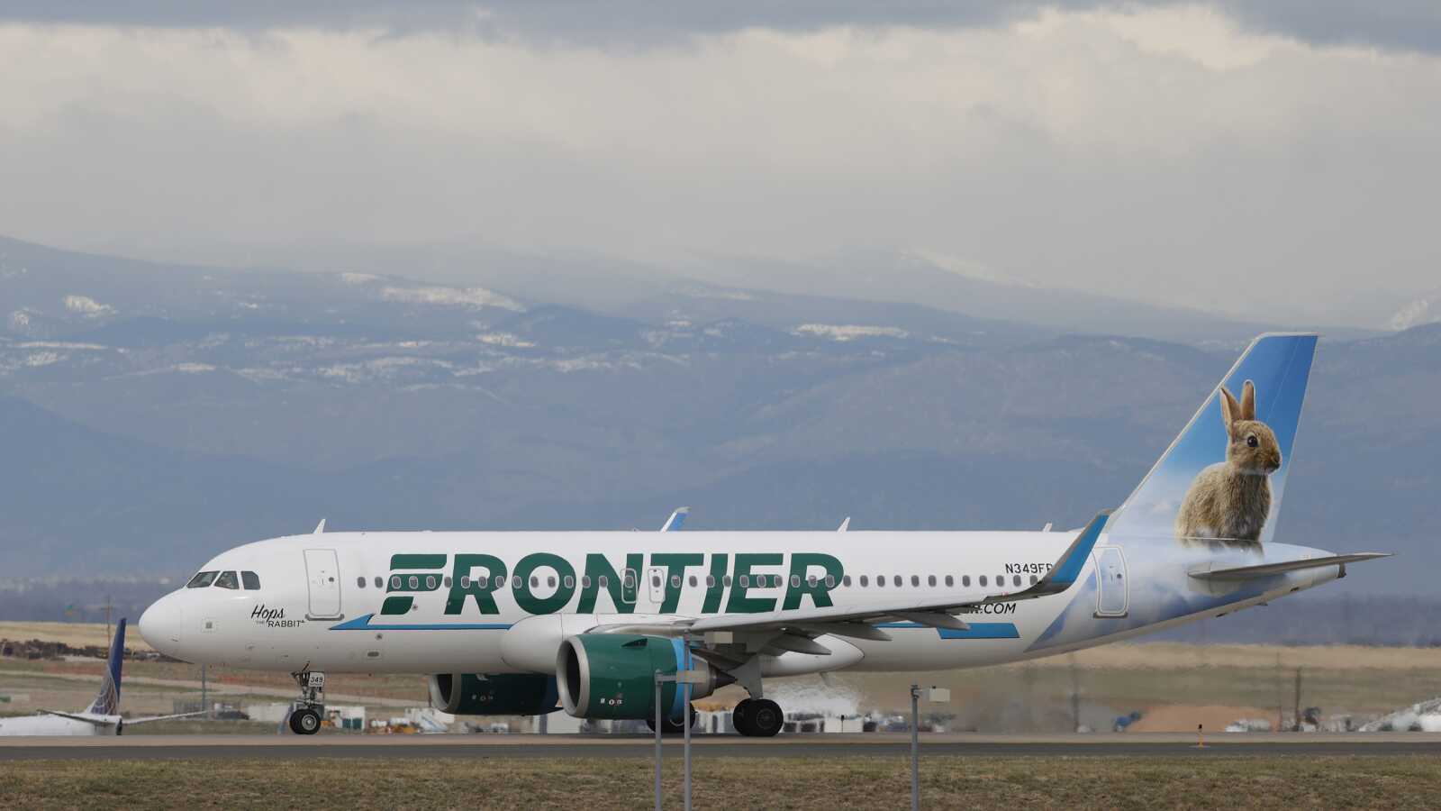 Frontier Airlines Wallpapers (46 images) - WallpaperCat