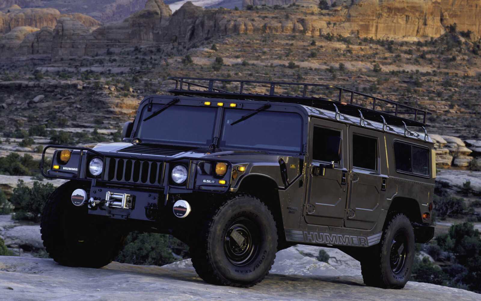 Hummer Wallpapers (32 images) - WallpaperCat
