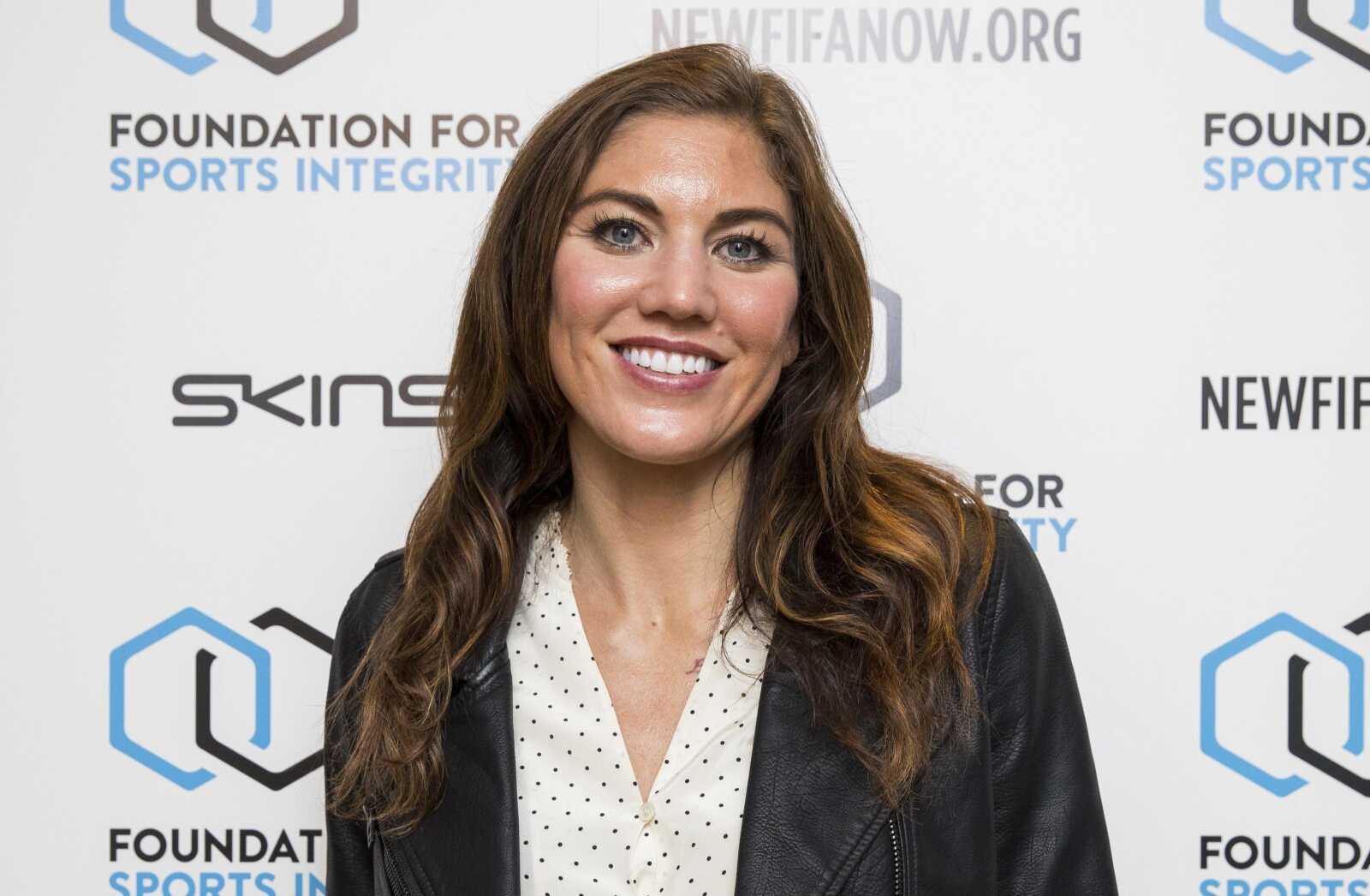 Hope Solo Wallpapers (43 images) - WallpaperCat