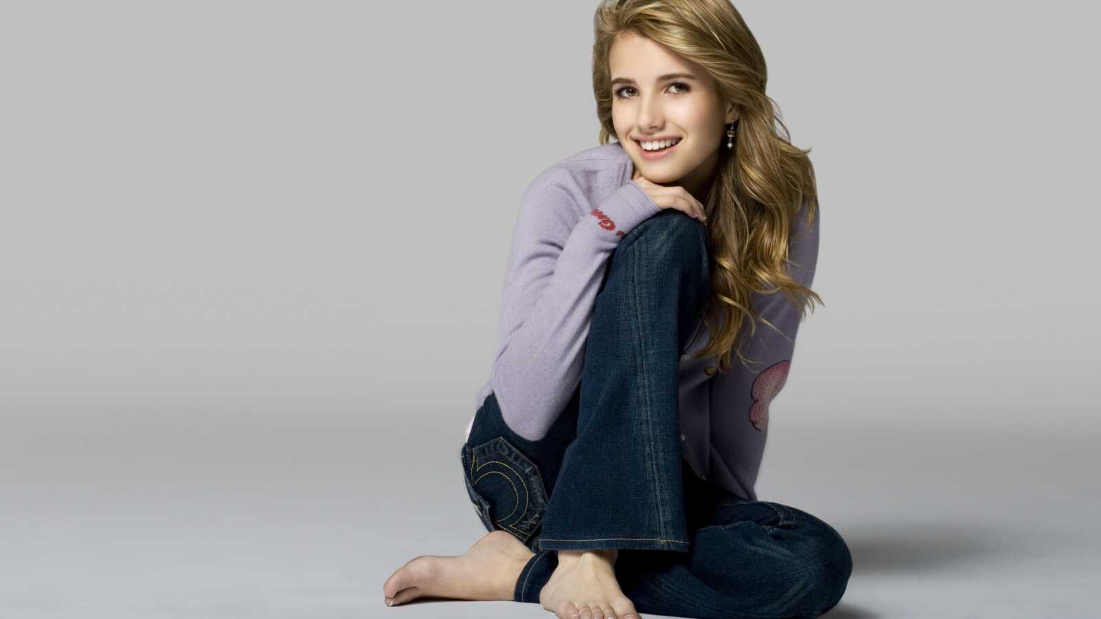 Emma Roberts Wallpapers (55 images) - WallpaperCat