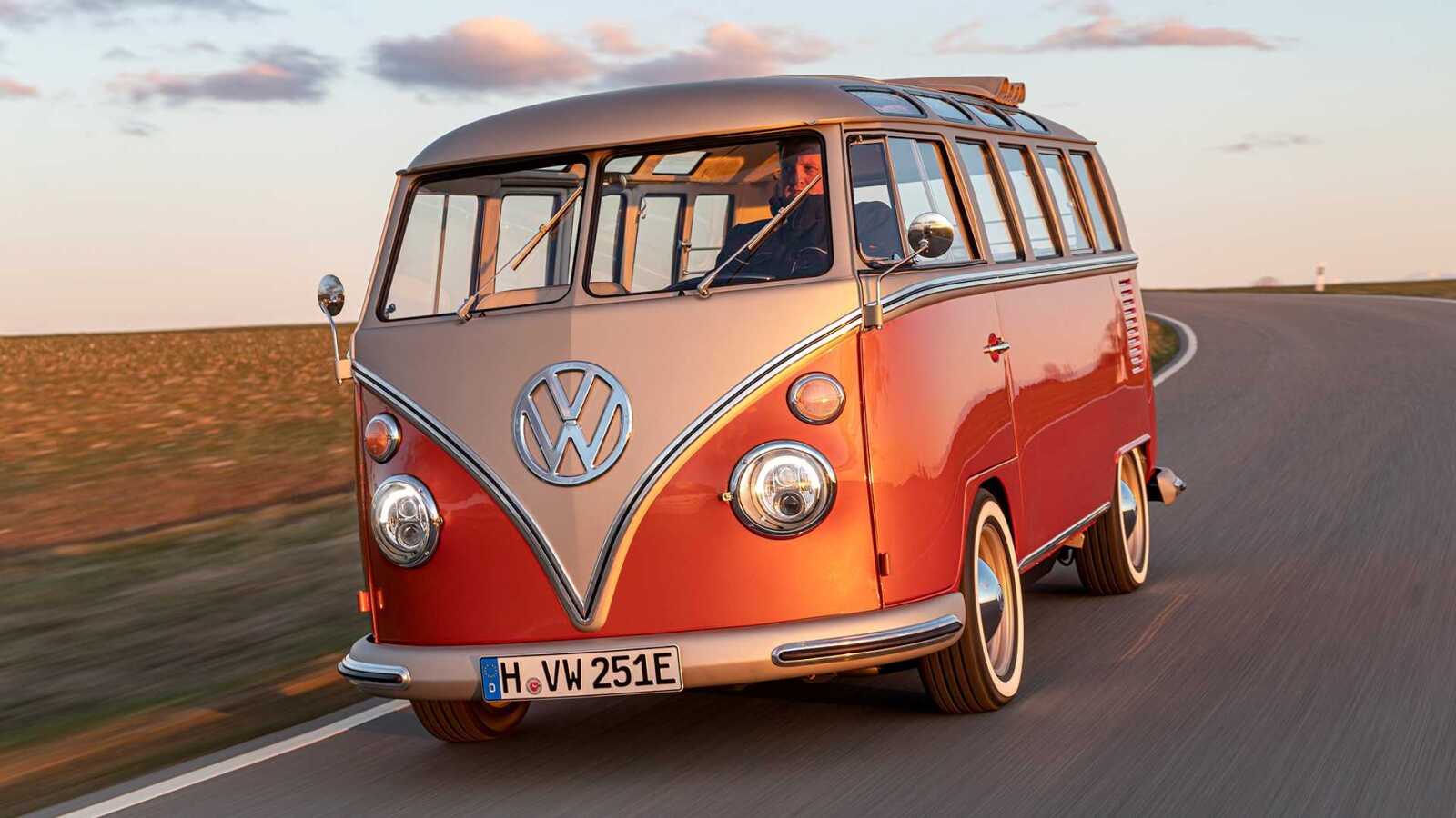 Bus Wallpapers (31 images) - WallpaperCat