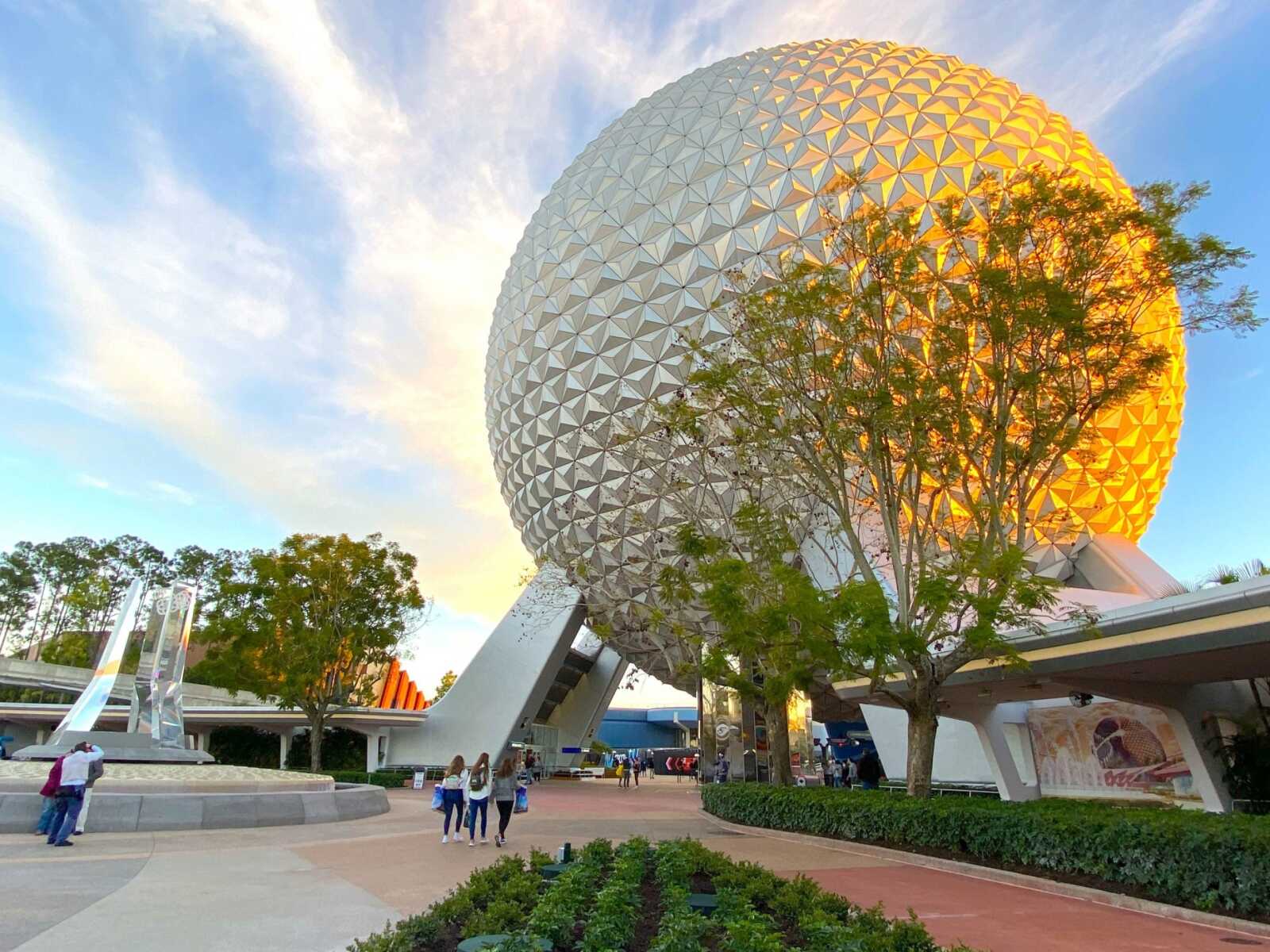 Epcot Park Wallpapers (41 images) - WallpaperCat