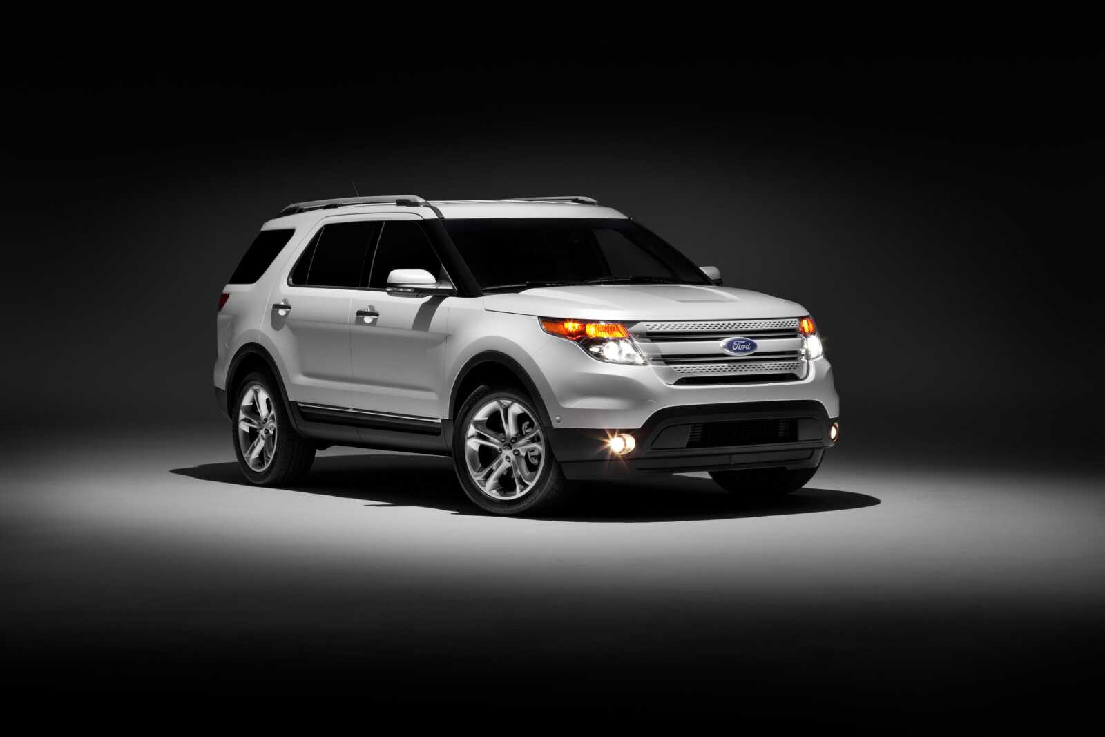 Ford Explorer Wallpapers (70 images) - WallpaperCat