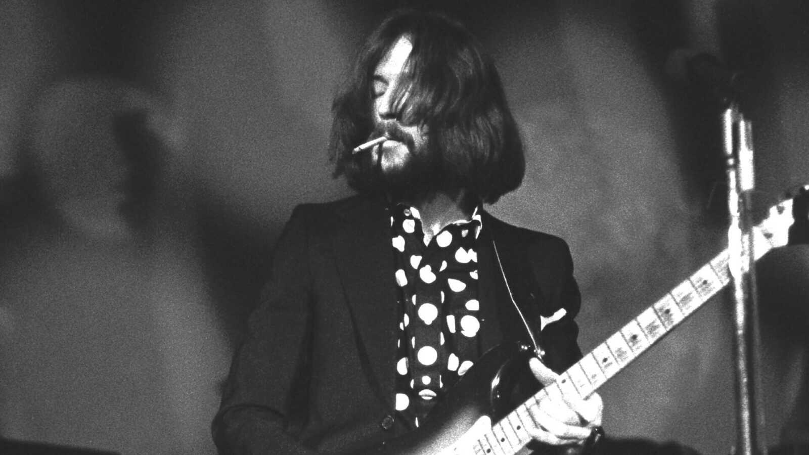 Eric Clapton Wallpapers (30 images) - WallpaperCat