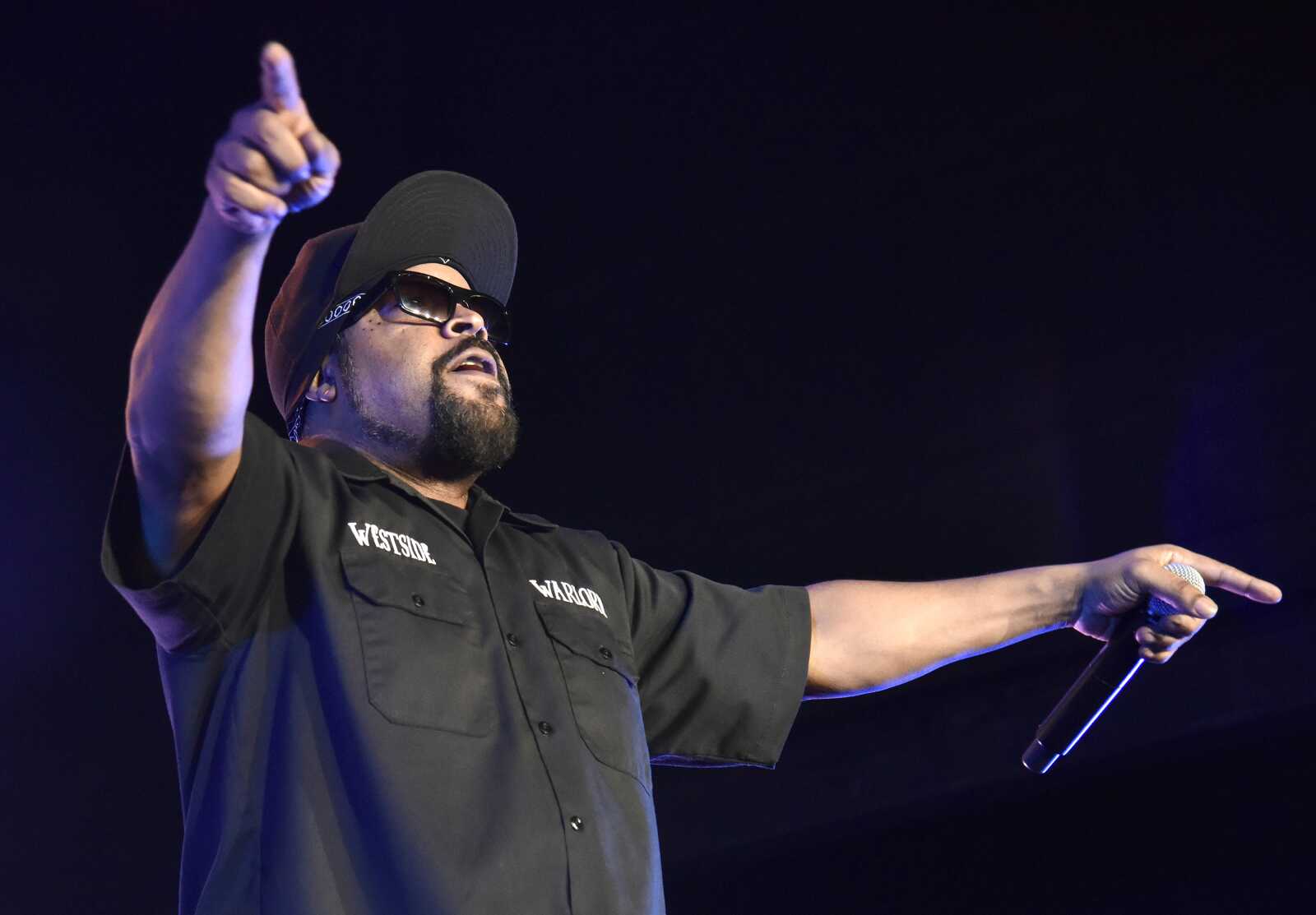 Ice Cube (Rapper) Wallpapers (42 images) - WallpaperCat