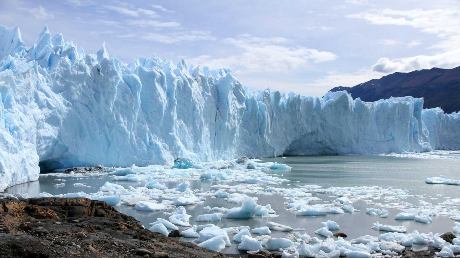 Glacier Wallpapers (117 images) - WallpaperCat