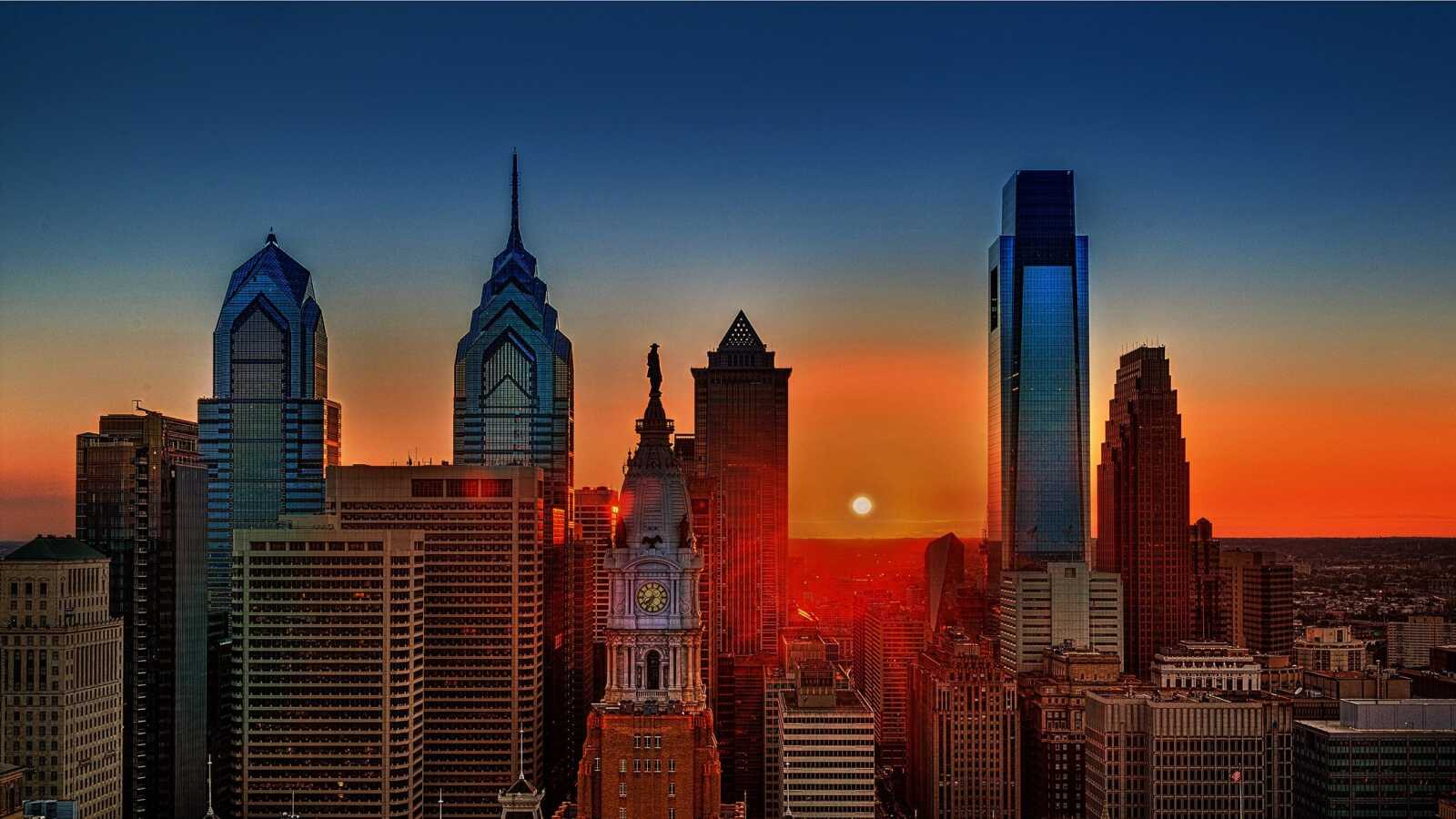 Philadelphia Skyline Wallpapers (45 images) - WallpaperCat