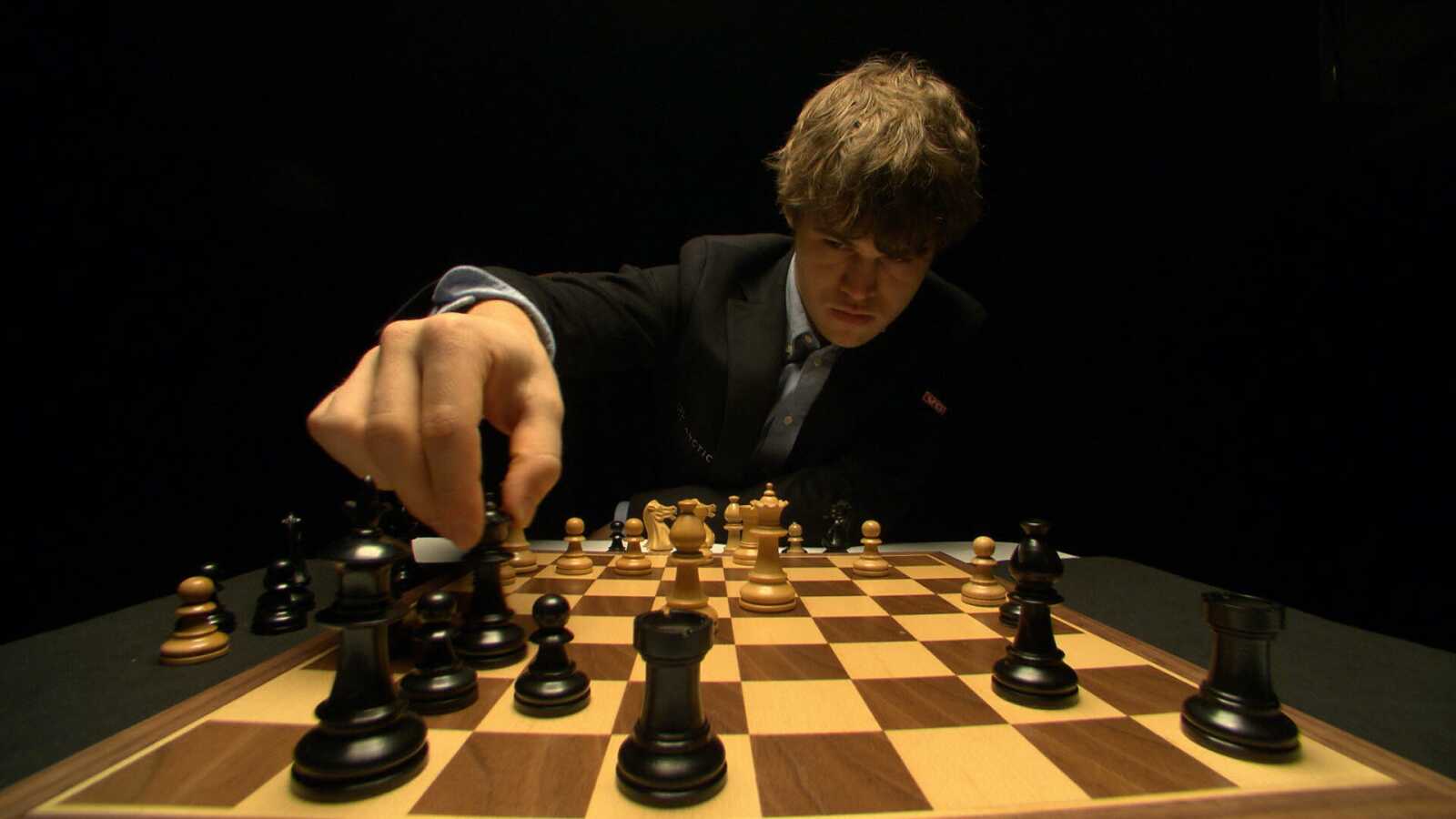 Magnus Carlsen Wallpapers (14 images) - WallpaperCat