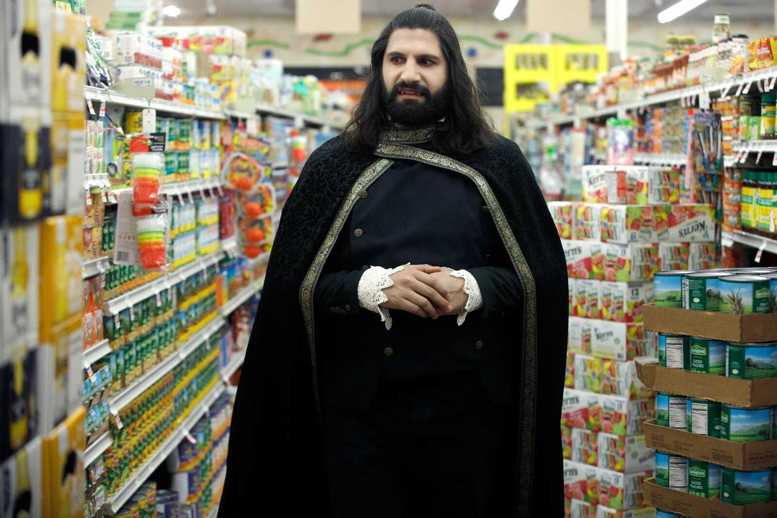 Kayvan Novak Wallpapers (29 images) - WallpaperCat