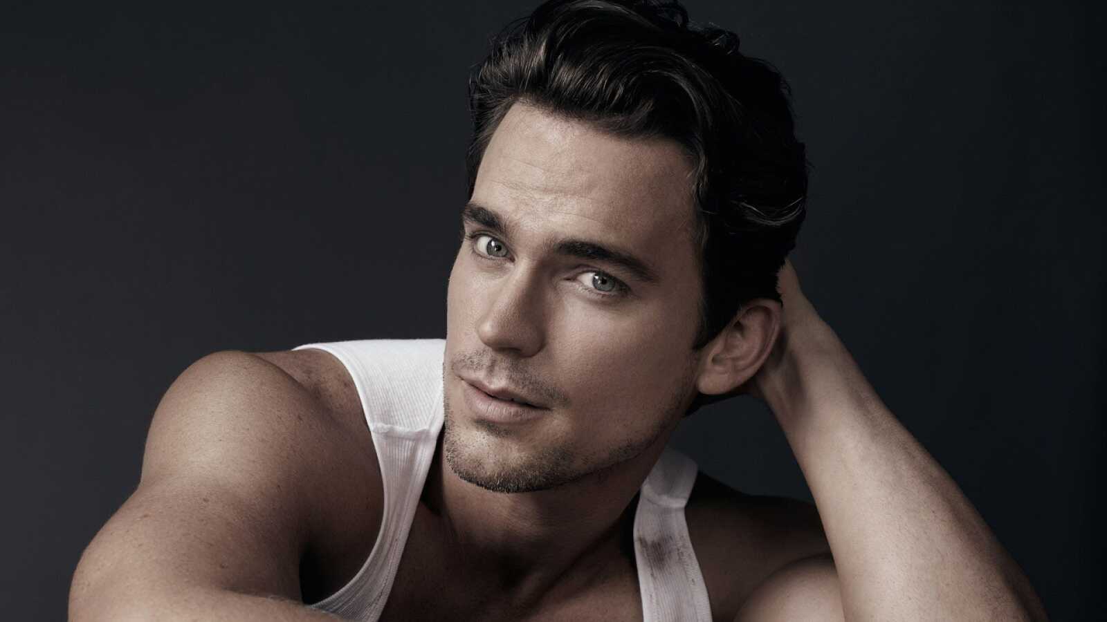 Matthew Bomer Wallpapers (38 images) - WallpaperCat