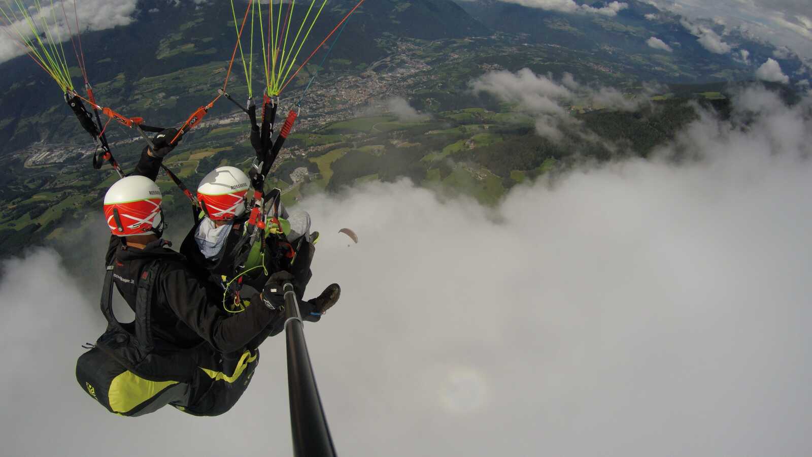 Paragliding Wallpapers (35 images) - WallpaperCat