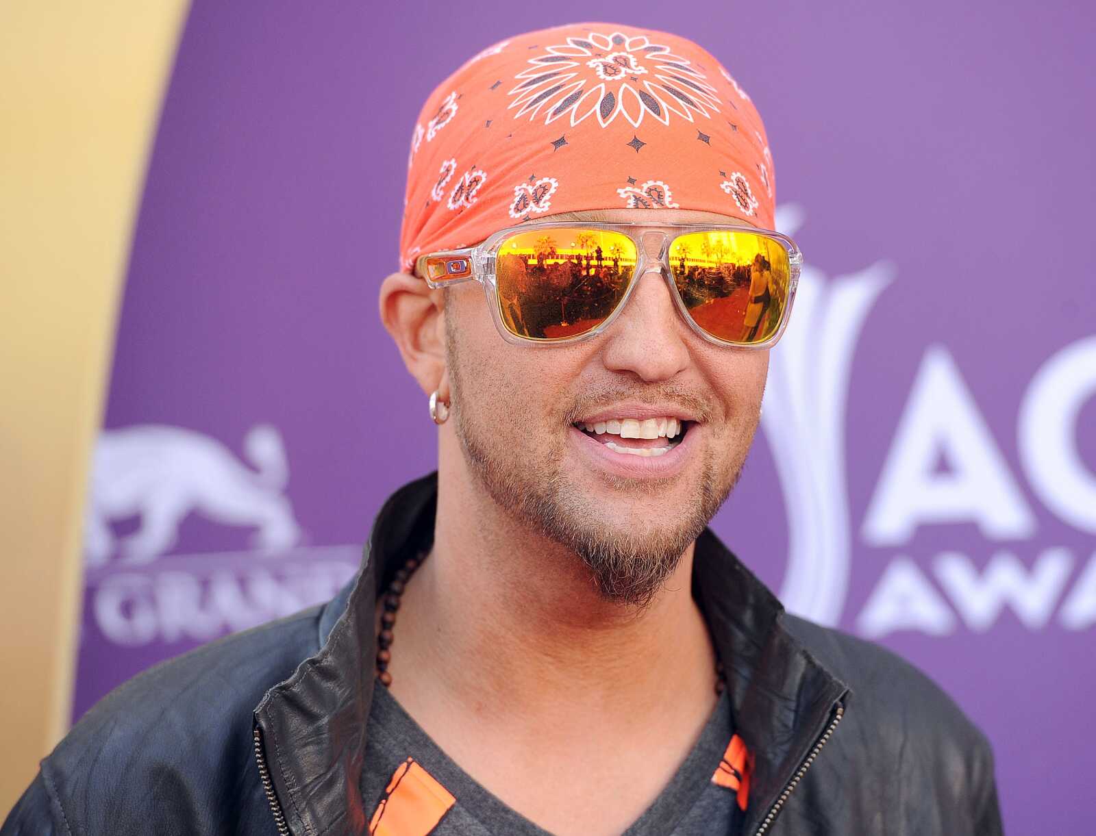 Locash Wallpapers (22 images) - WallpaperCat