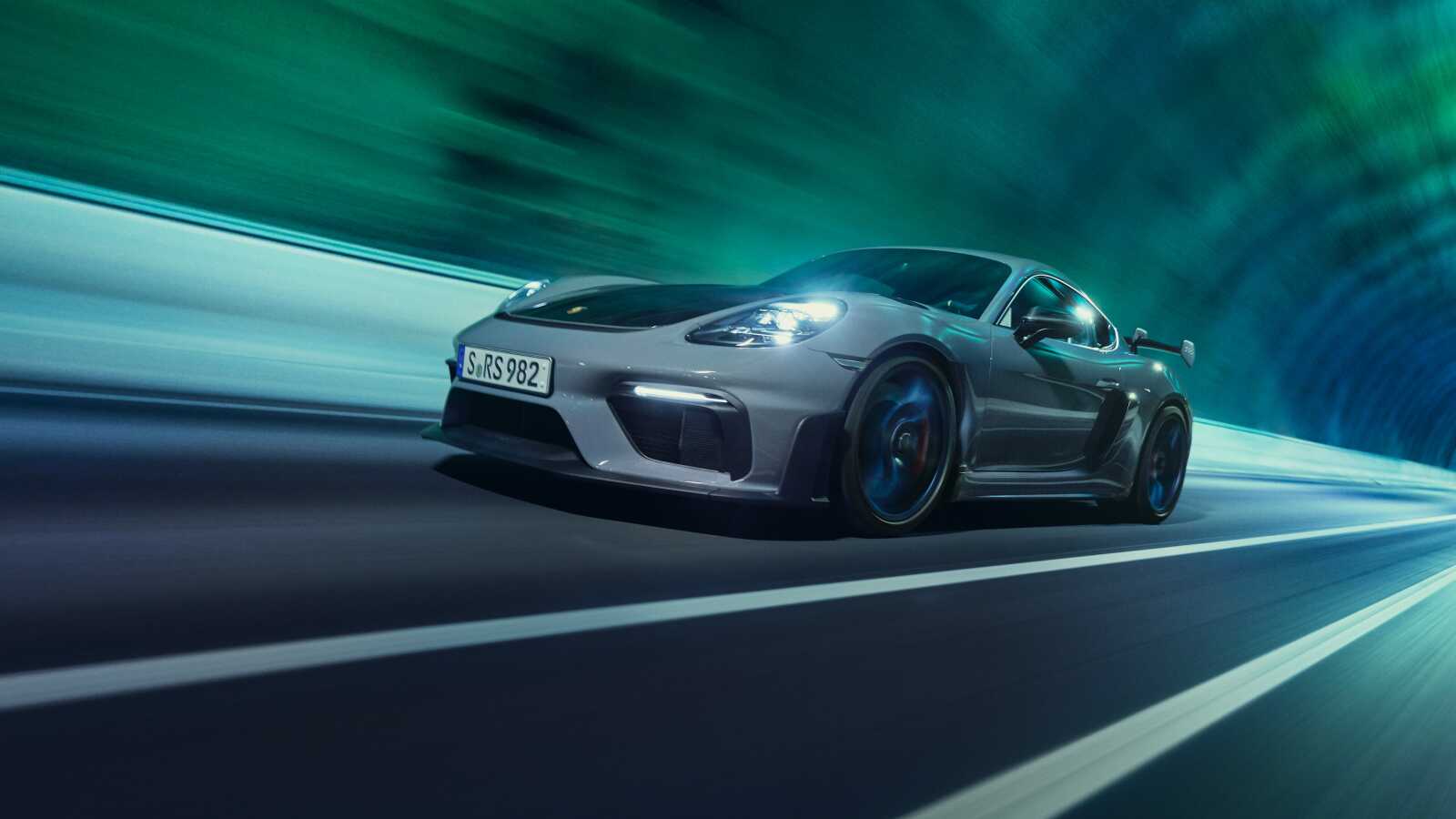 Porsche Wallpapers (138 images) - WallpaperCat