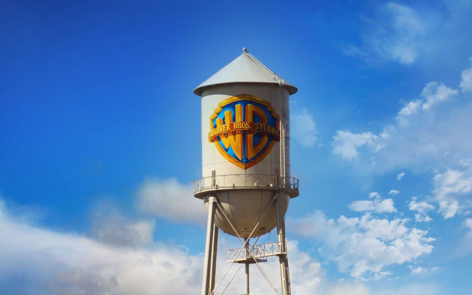 Warner Bros. Wallpapers (36 images) - WallpaperCat