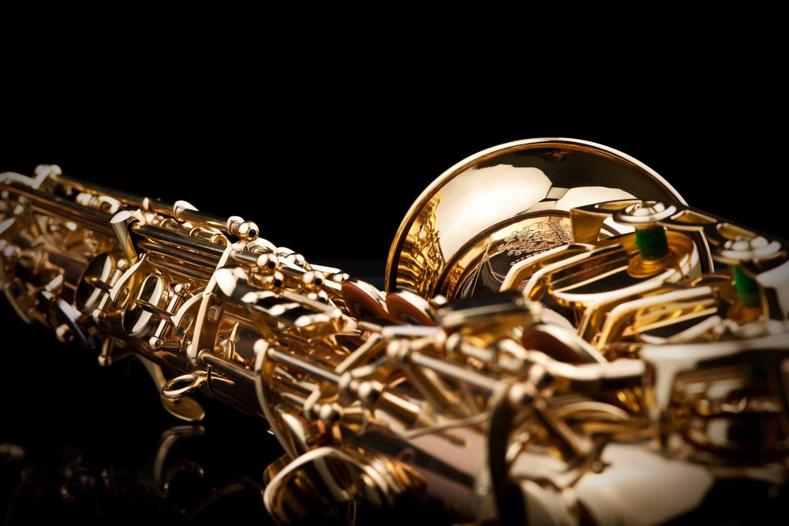 Saxophone Wallpapers (41 images) - WallpaperCat