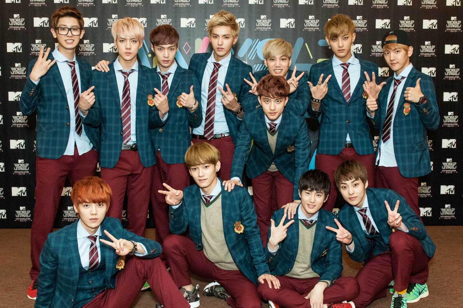 EXO Wallpapers (49 images) - WallpaperCat