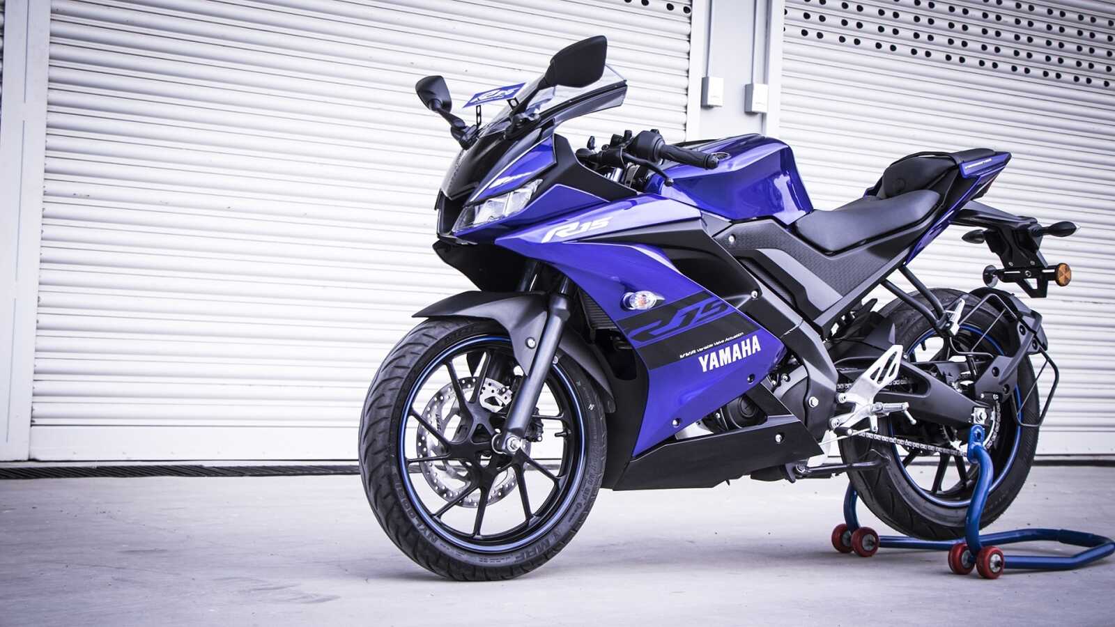 Yamaha YZF-R15 Wallpapers (28 images) - WallpaperCat