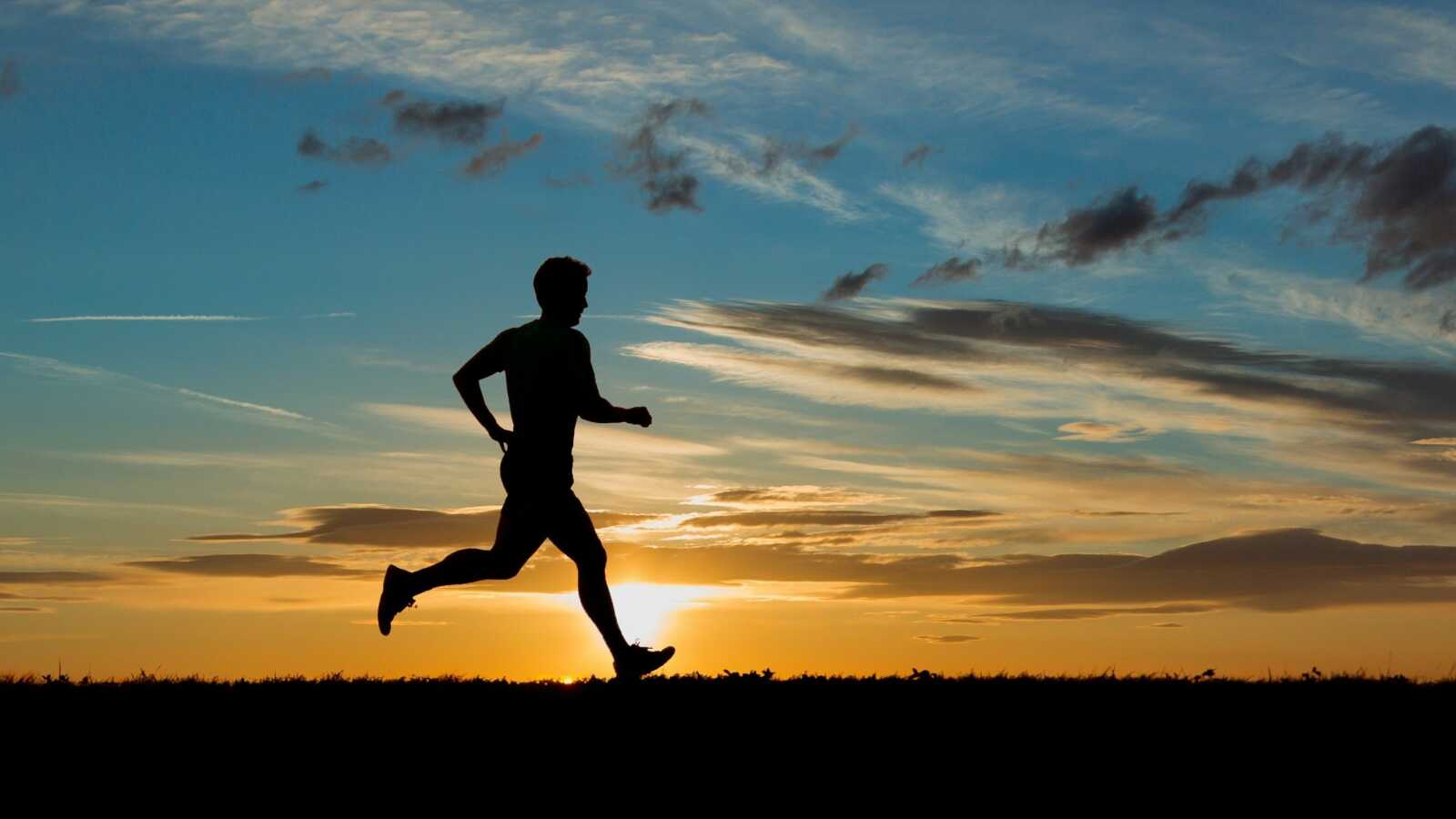 Running Wallpapers (27 images) - WallpaperCat