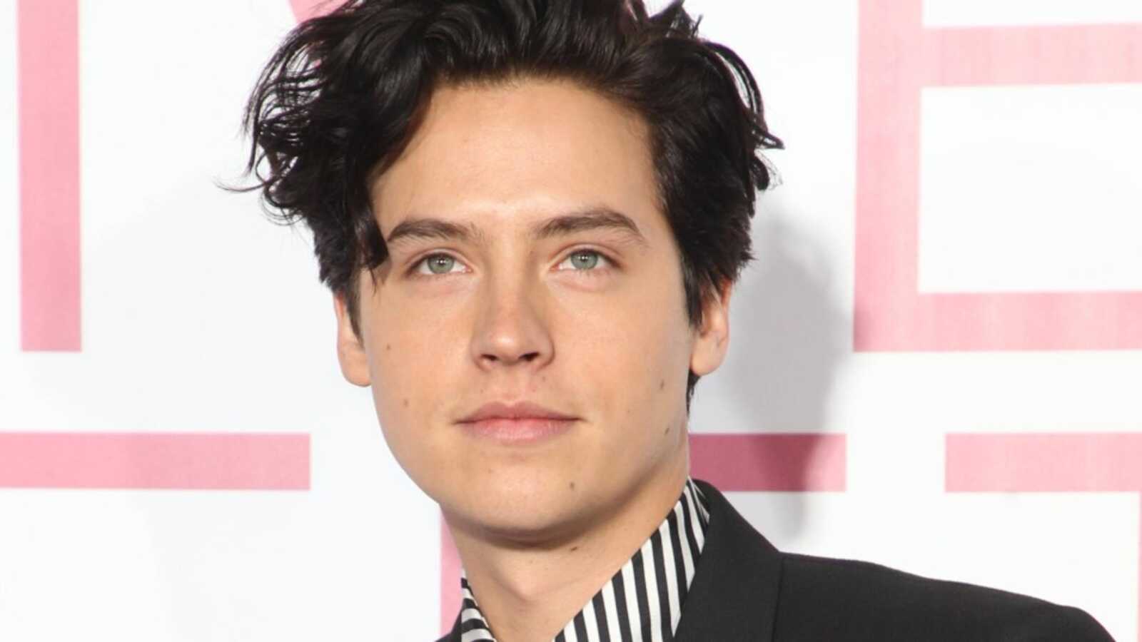 Cole Sprouse Wallpapers (58 images) - WallpaperCat