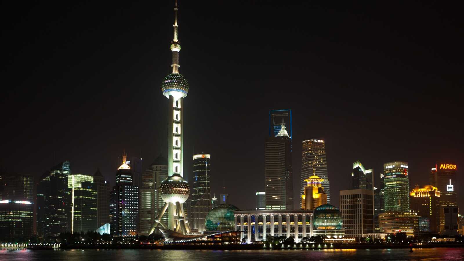 Shanghai Skyline Wallpapers (39 images) - WallpaperCat