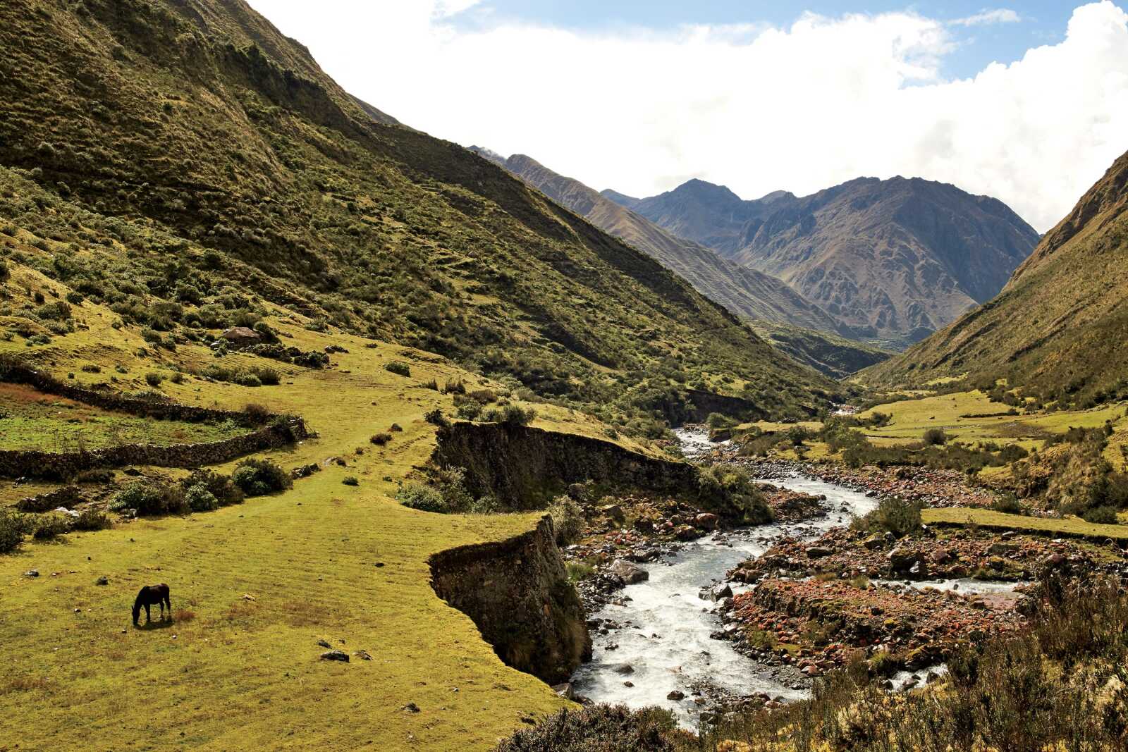 Peruvian Andes Wallpapers (54 images) - WallpaperCat