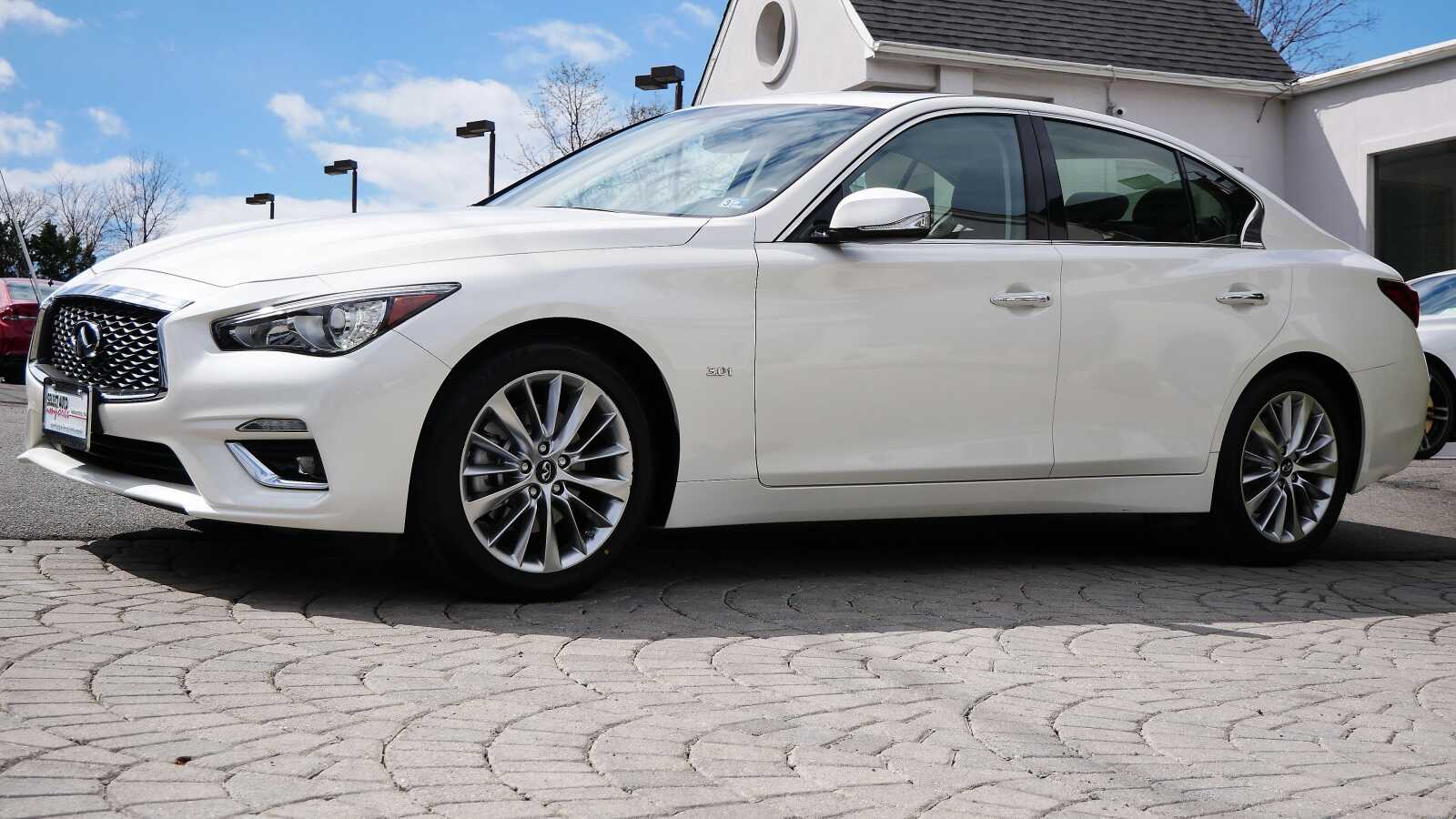 Infiniti Q50 Wallpapers (34 images) - WallpaperCat