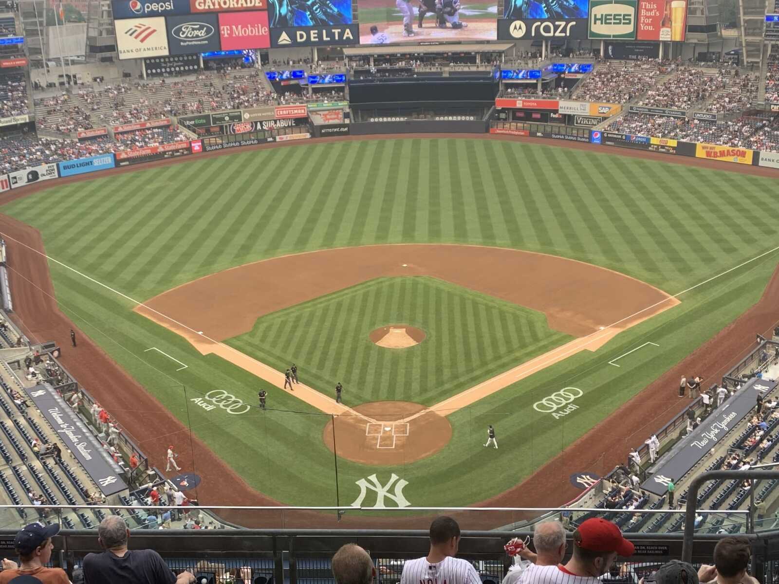 Yankee Stadium Wallpapers (54 images) - WallpaperCat