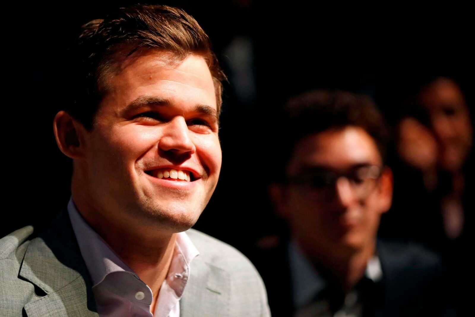 Magnus Carlsen Wallpapers (14 images) - WallpaperCat