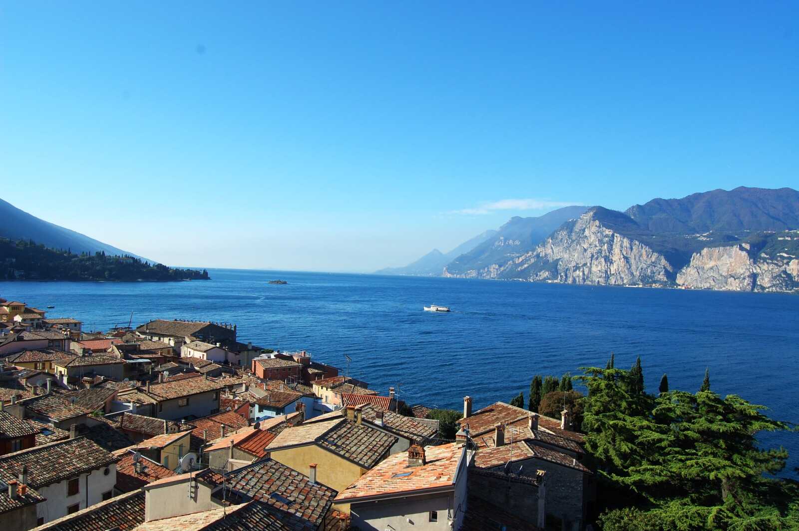 Lake Garda Wallpapers (41 images) - WallpaperCat