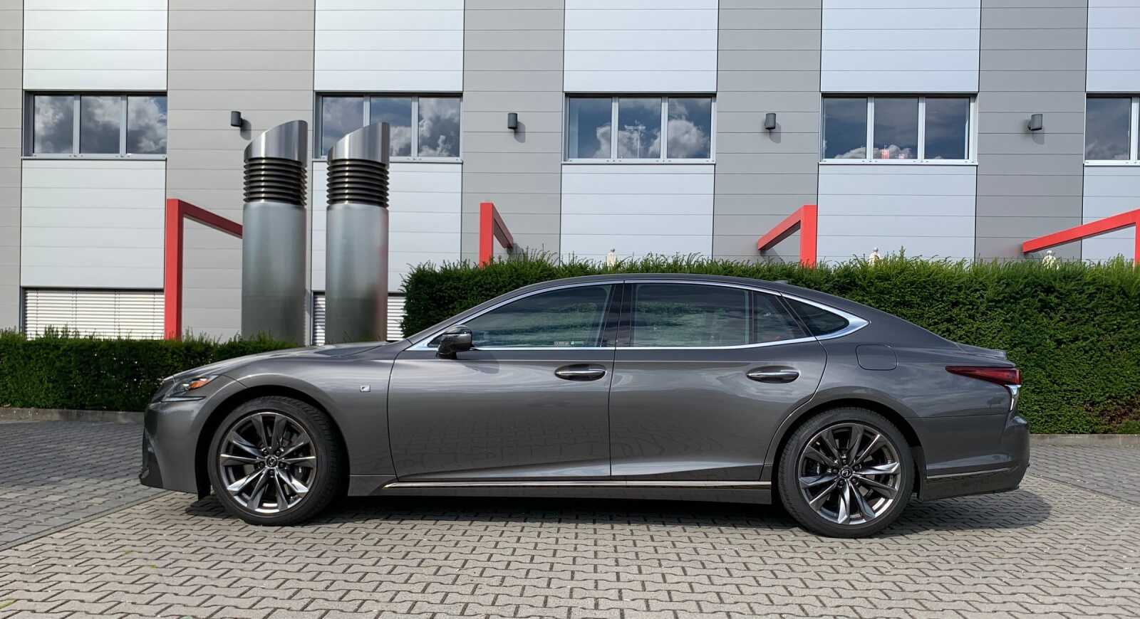 Lexus LS Wallpapers (79 images) - WallpaperCat