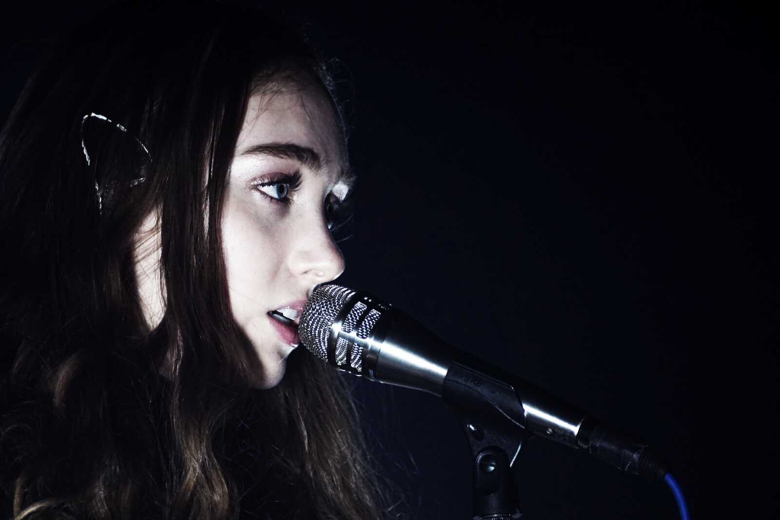 Chappell Roan Wallpapers (15 images) - WallpaperCat