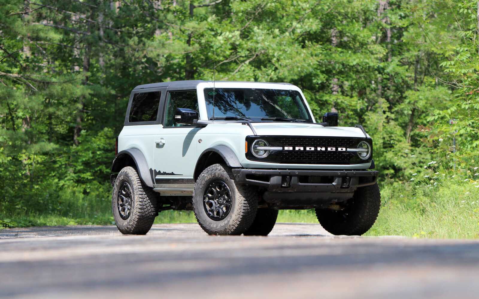 Ford Bronco Wallpapers (63 images) - WallpaperCat