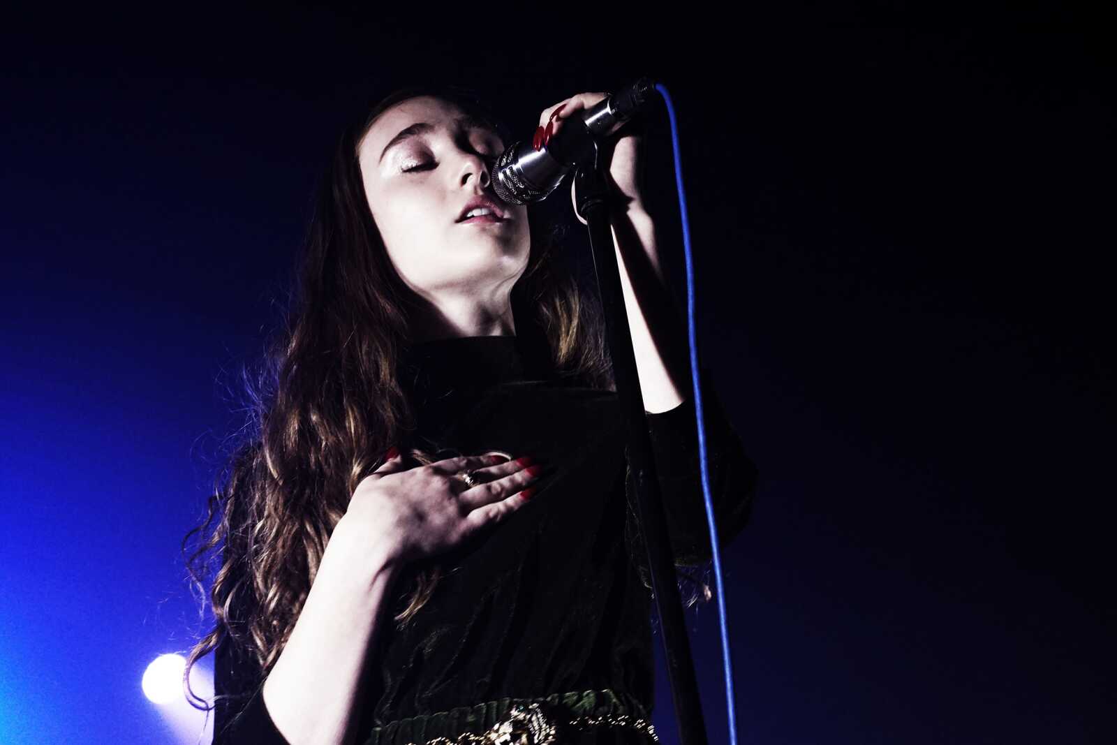 Chappell Roan Wallpapers (15 images) - WallpaperCat