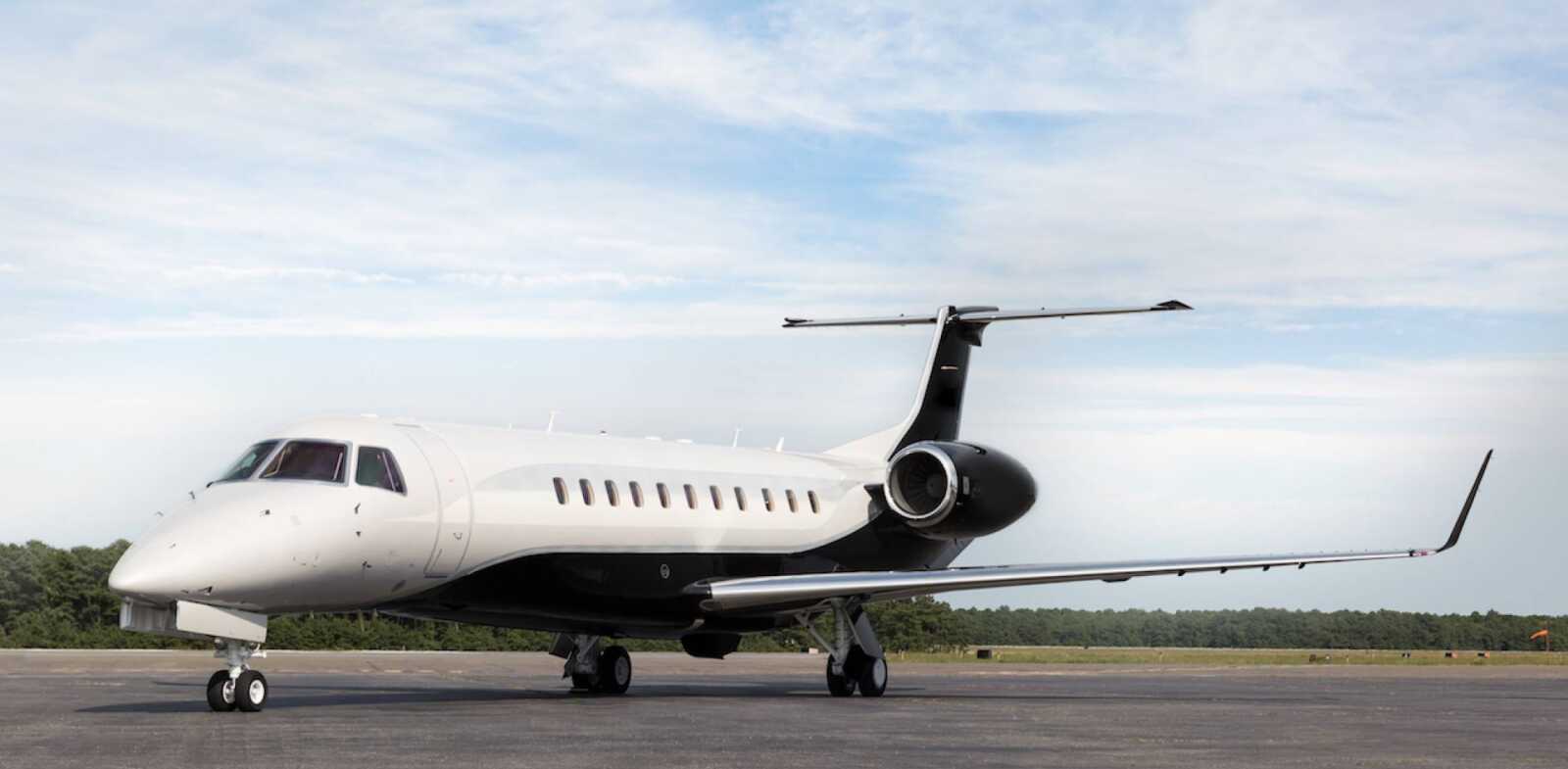 Embraer Legacy Wallpapers (34 images) - WallpaperCat